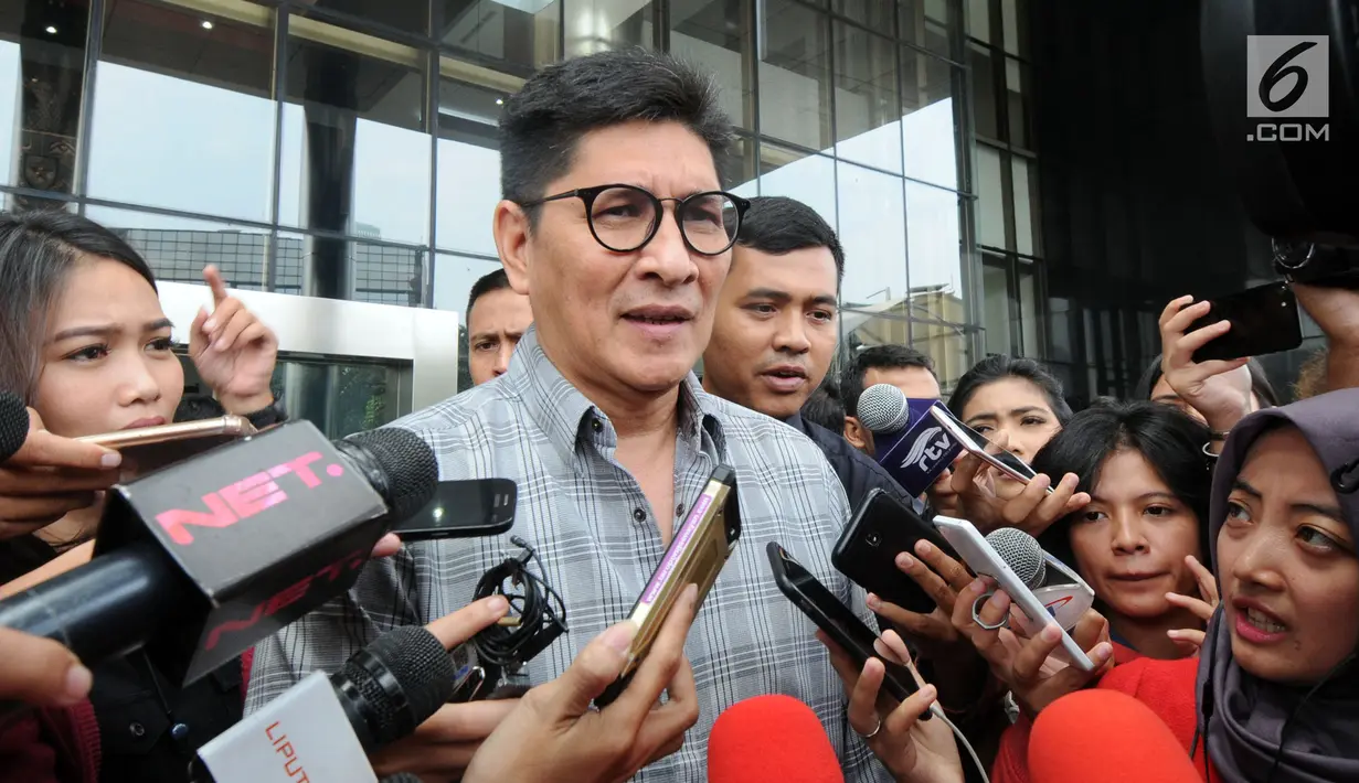 FOTO: Jadi Saksi E-KTP, Mantan Banggar DPR Mirwan Amir Diperiksa KPK ...