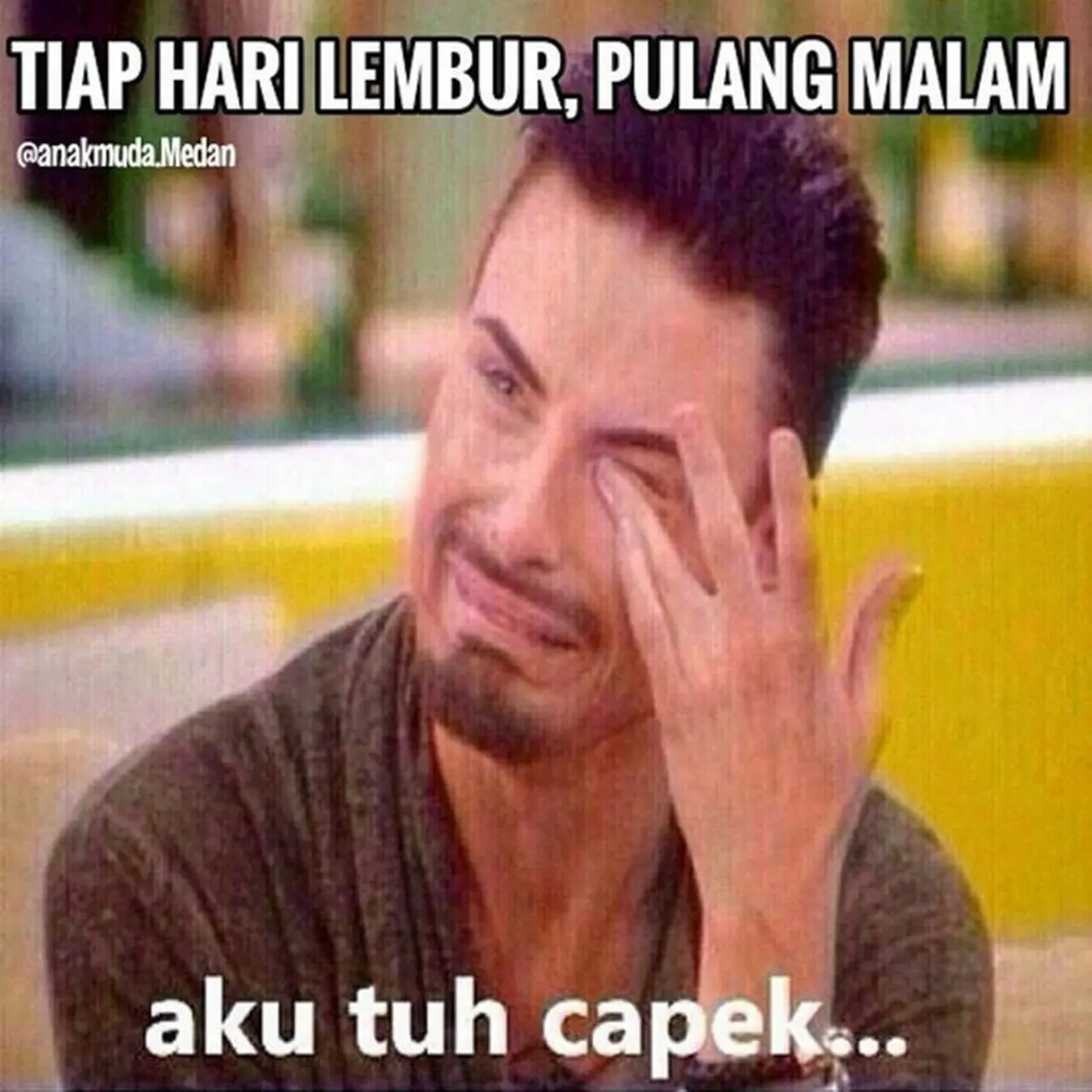 7 Meme Kocak Orang Kebanyakan Lembur Kerja Ini Bikin Geleng Kepala ...