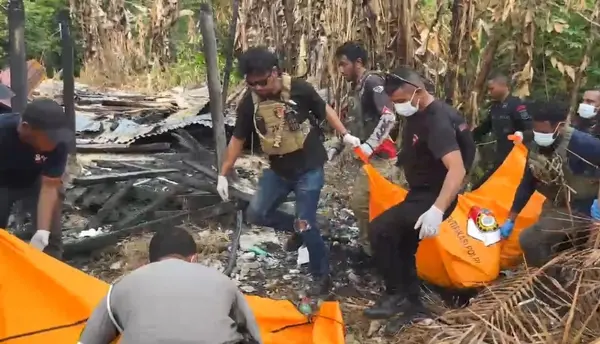 Mengenal Kilogram Pop-Up Cafe, Tempat Nongkrong Asri di Lembang ...