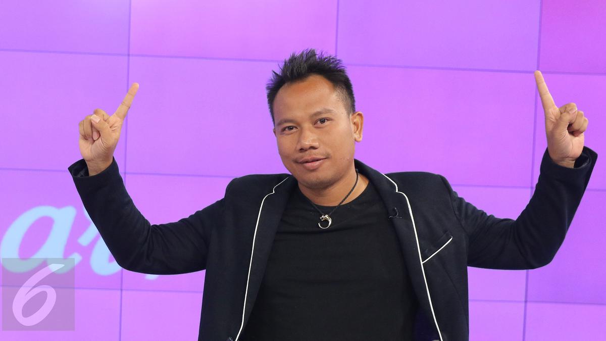 Artis-Artis Wanita Ini Pernah Dekat dengan Vicky Prasetyo - ShowBiz ...