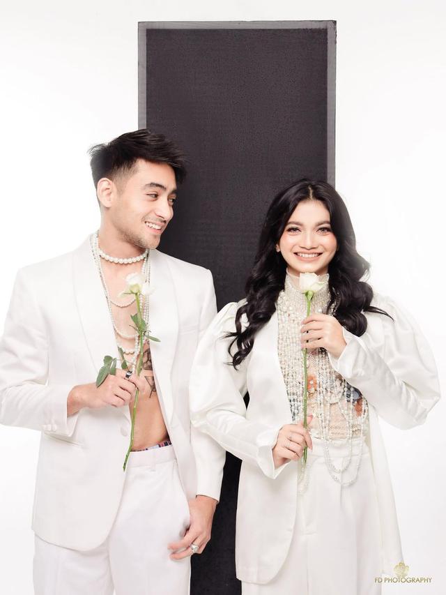 Main Series Bareng, Ini 7 potret Ratu Sofya Bersama Vladimir Rama - Hot ...