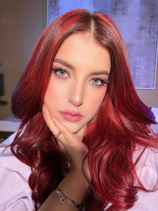 8 Pesona Tasya Farasya Usai Ubah Warna Rambut Jadi Merah, Makin Cantik ...