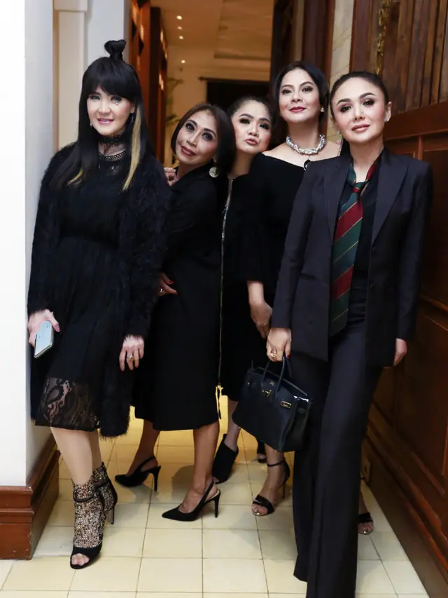 Grup Vokal Rumpies Kembali Eksis dengan Single Kasih Putih - ShowBiz ...