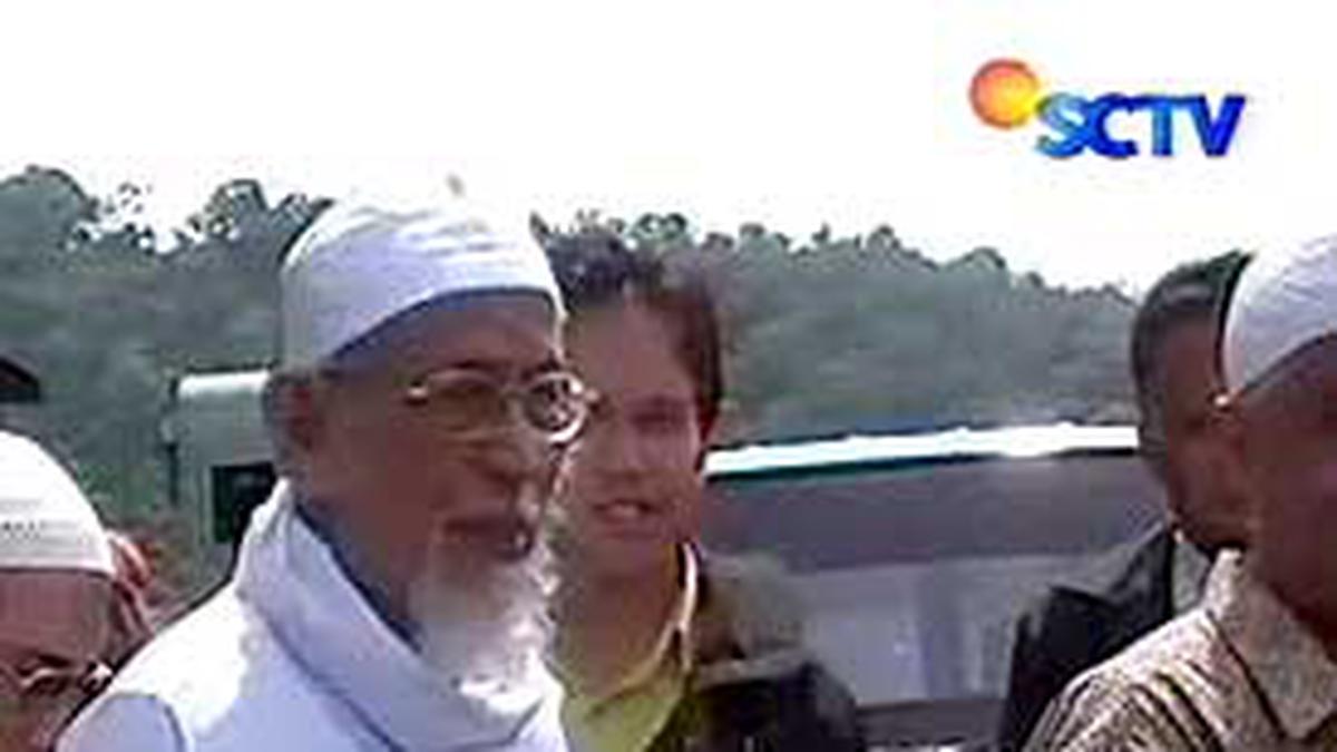Abu Bakar Ba'asyir Bertemu Amrozi Cs - News Liputan6.com