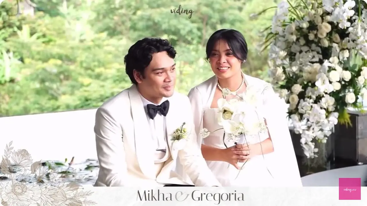 7 Potret Pemberkatan Nikah Mikha Angelo dan Gregoria Mariska, Penuh Khidmat - Hot Liputan6.com