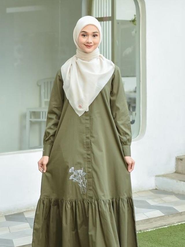 5 Rekomendasi Gamis untuk Ibadah Haji 2025: Adem, Nyaman dan Anti-Ribet