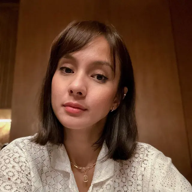 6 Potret Terbaru Nasya Marcella 'Anak Langit', Jarang Tersorot Meski Aktif Medsos - Hot Liputan6.com