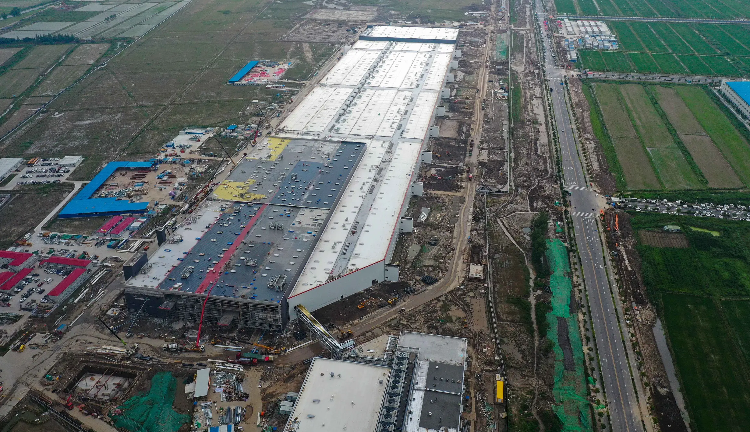 FOTO: Memantau Pembangunan Pabrik Raksasa Tesla di Shanghai - Foto ...