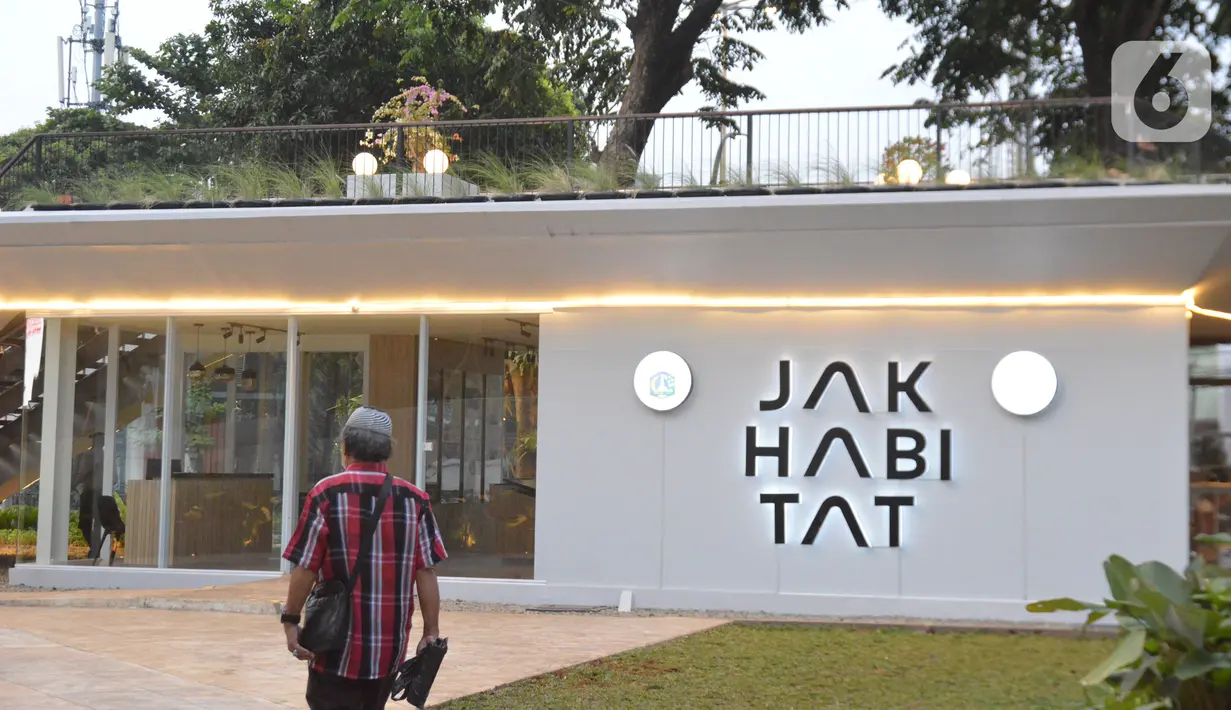 Mengunjungi Taman Literasi Martha Christina Tiahahu di Kawasan Blok M ...