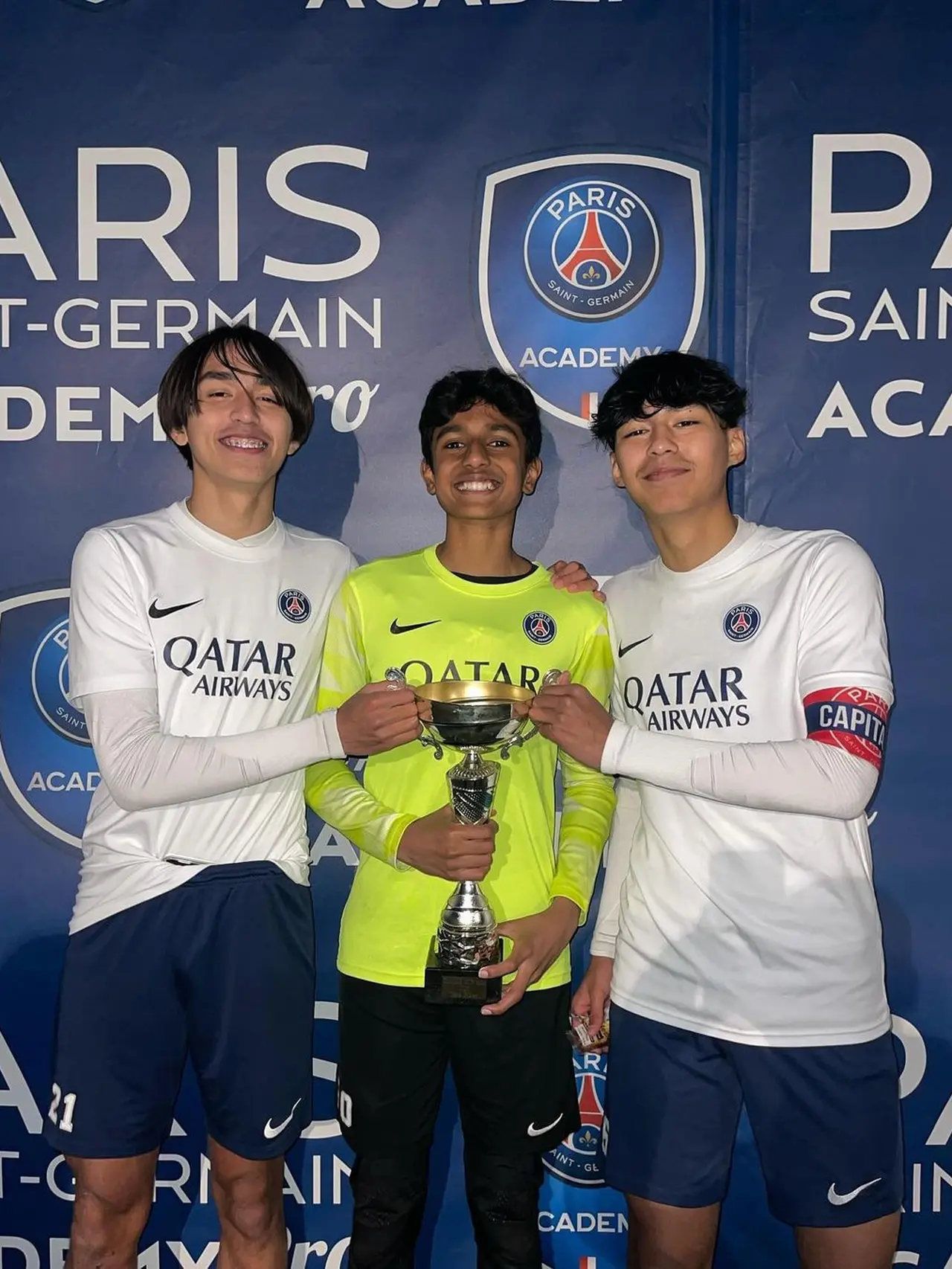 Potret Diego Andres Anak Darius Sinathrya dan Donna Agnesia yang ...