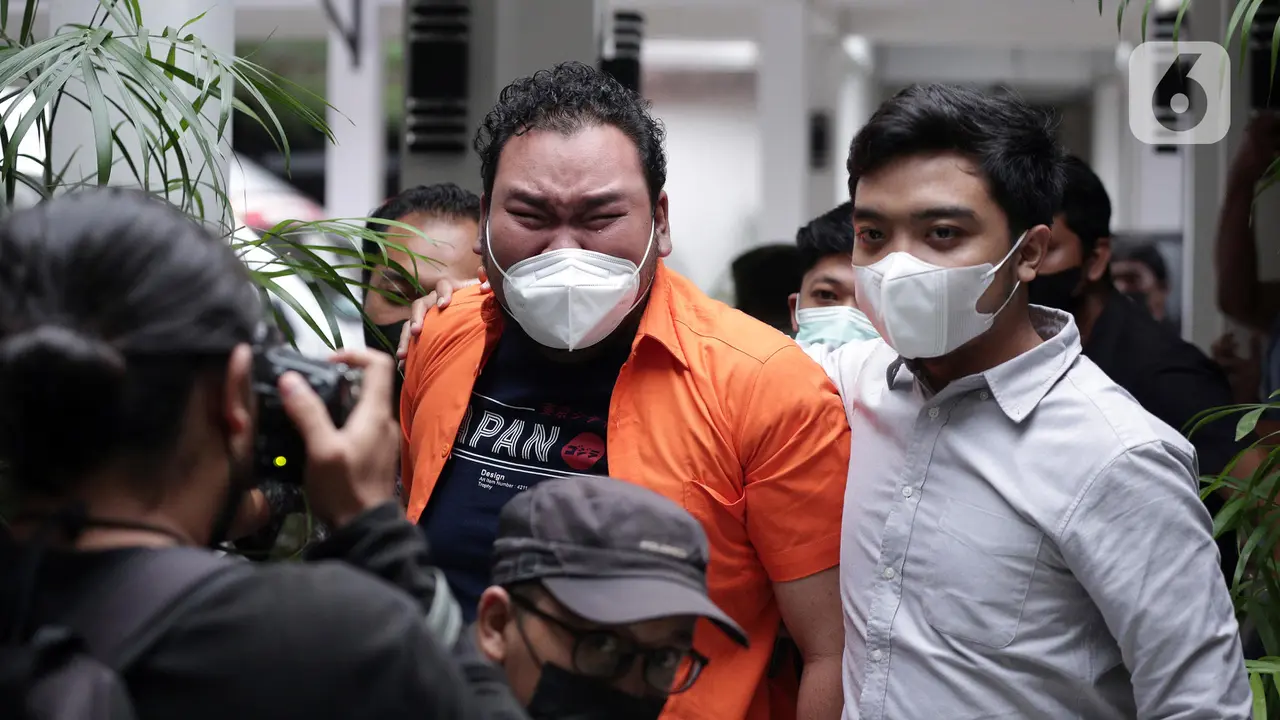 7 Fakta Komika Fico Fachriza Ditangkap Terkait Kasus Narkoba - News ...