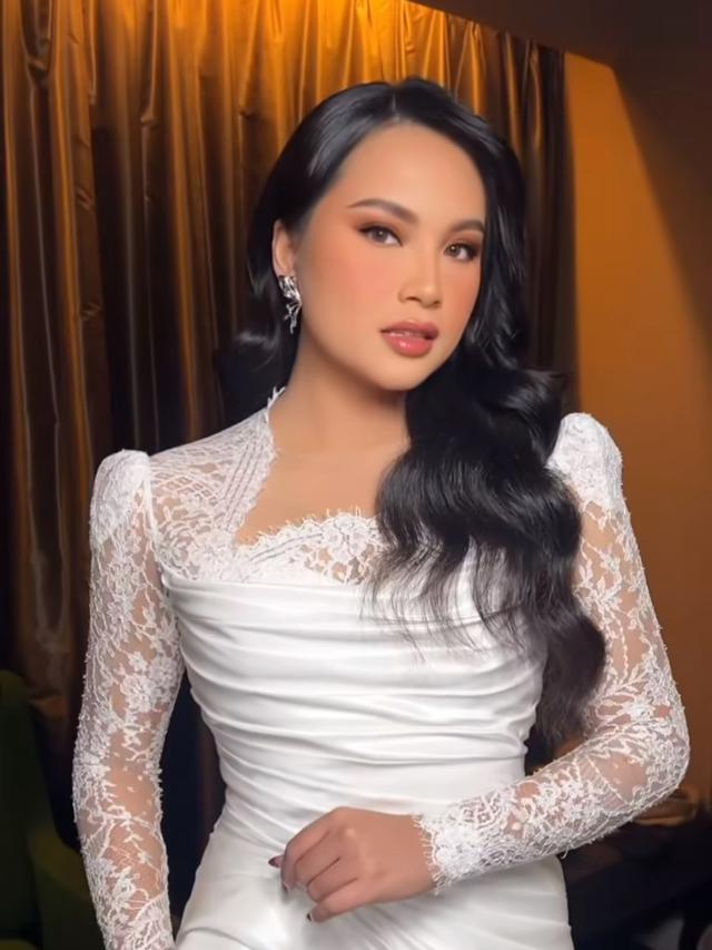 7 Potret Resepsi Keempat Pernikahan Dustin Tiffani dan Ditha, Jadi yang ...