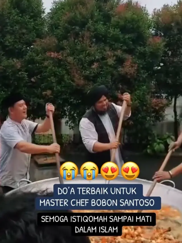 Detik-detik Bobon Santoso Ucap Syahadat Dibimbing Ustaz Derry, Diwarnai ...