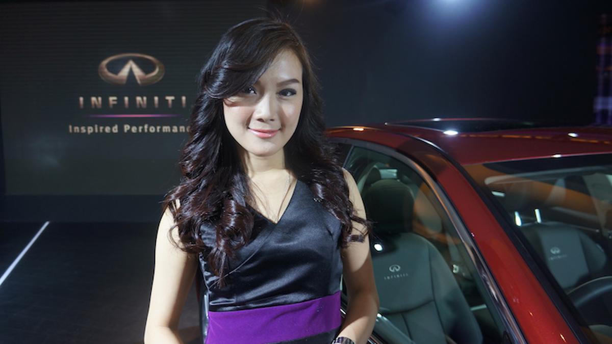 SPG IIMS 2014: Tak Usah Curi-curi Foto, Minta Saja Terus Terang ...