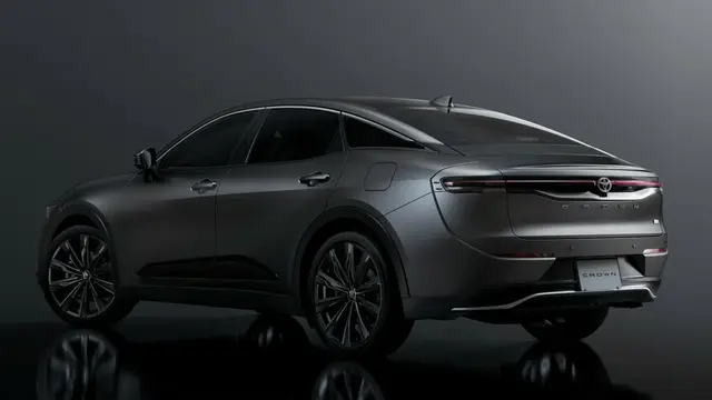 Toyota Crown Edisi Terbatas Segera Meluncur di Jepang - Otomotif ...