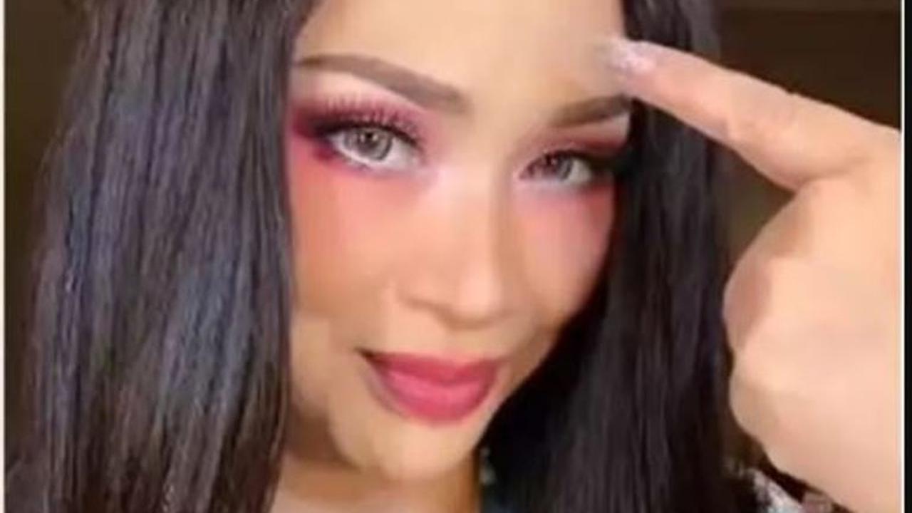 Titi DJ Awet Muda dengan Rambut Palsu, Warganet Ingin Punya Wig Serupa