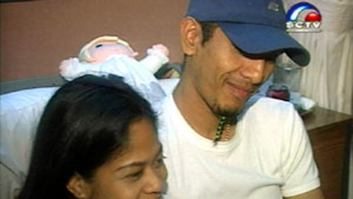 "Nyanyian Kebahagiaan" Yuke dan Kikan - ShowBiz Liputan6.com