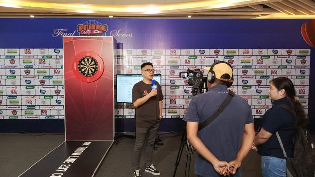 Cetak Sejarah, Benny Tandean Tak Terbendung Jadi Juara Nasional Dart ...
