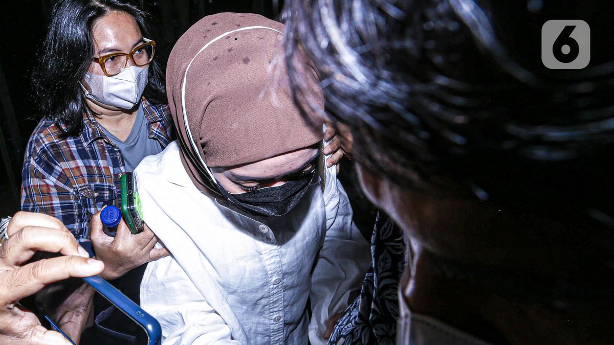 Lesti Kejora Datangi Polres Metro Jaksel, Cabut Laporan KDRT Rizky ...