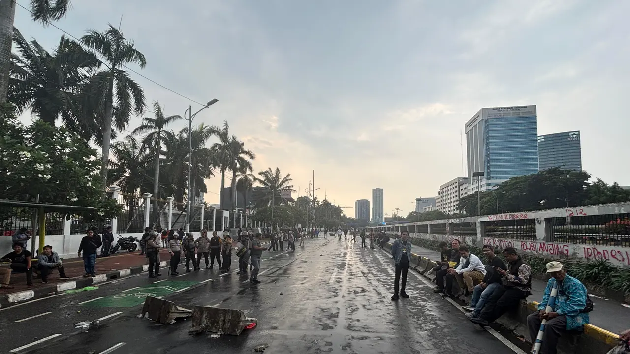 5 Fakta Terkait Demo 28 Agustus 2025 di Gedung DPR Berakhir Ricuh ...