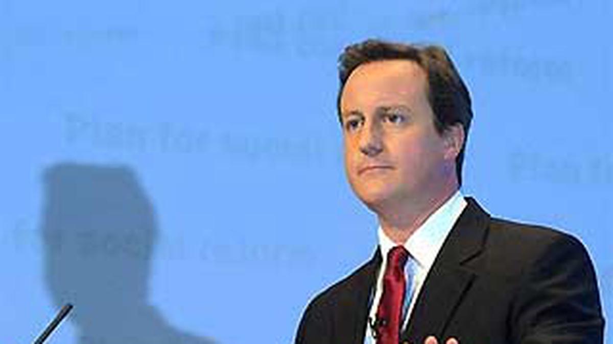 PM David Cameron Siapkan Kado Buku - Global Liputan6.com