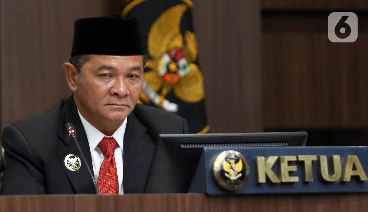 DKPP Gelar Sidang Dugaan Pelanggaran Kode Etik Terkait Pendaftaran Gibran - Foto Liputan6.com