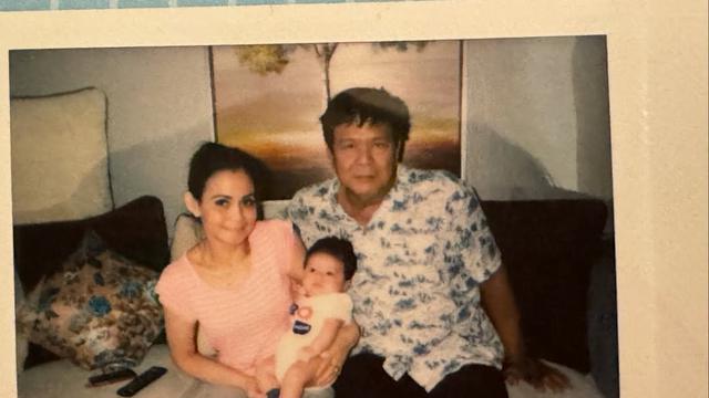 6 Potret Kenangan Ayah Jessica Iskandar dari Makan Bareng Hingga Momong ...