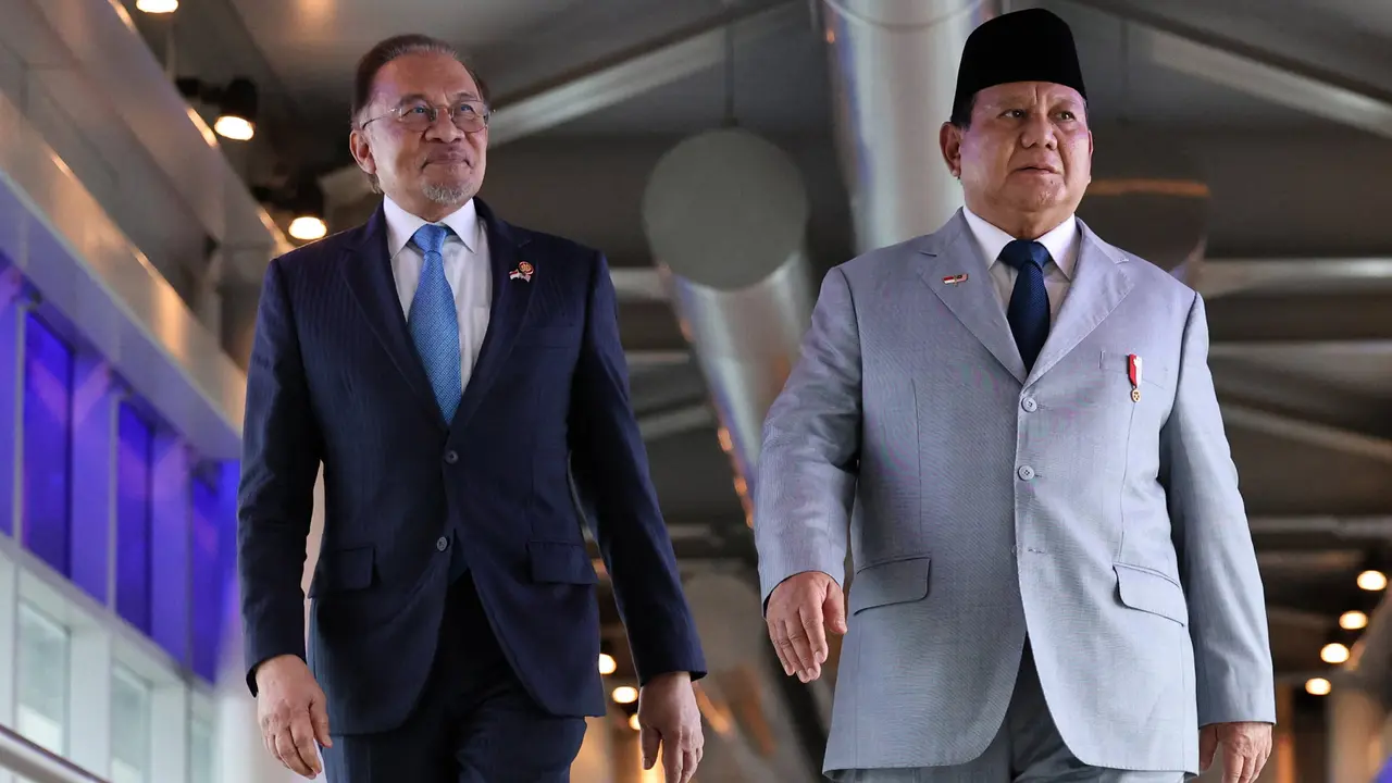 Prabowo Sering Kunjungi PM Anwar Ibrahim Saat Dipenjara - News Liputan6.com