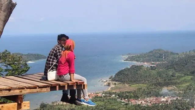 25 Wisata di Lampung, Panduan Menjelajahi Pesona Alam dan Budaya - Hot ...