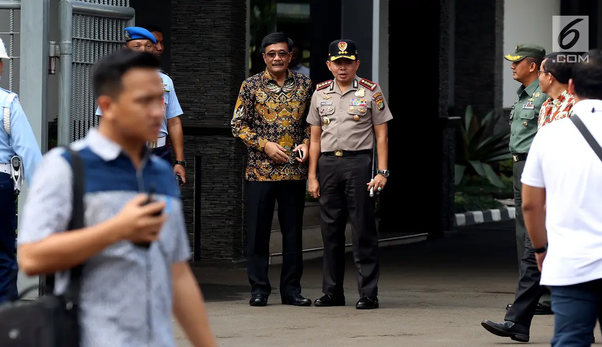 Rombongan Barack Obama Tiba di Bandara Halim - Foto Liputan6.com