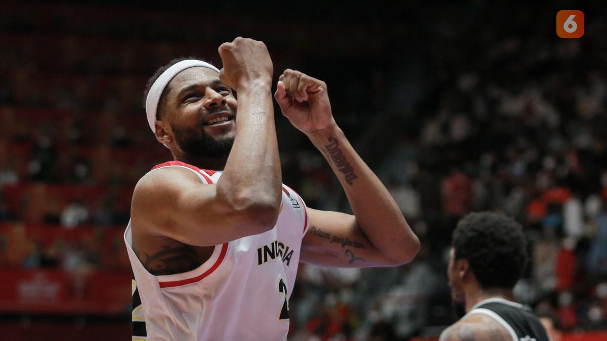 Klub NBA Milwaukee Bucks Resmi Kontrak Pemain Indonesia Marques Bolden ...