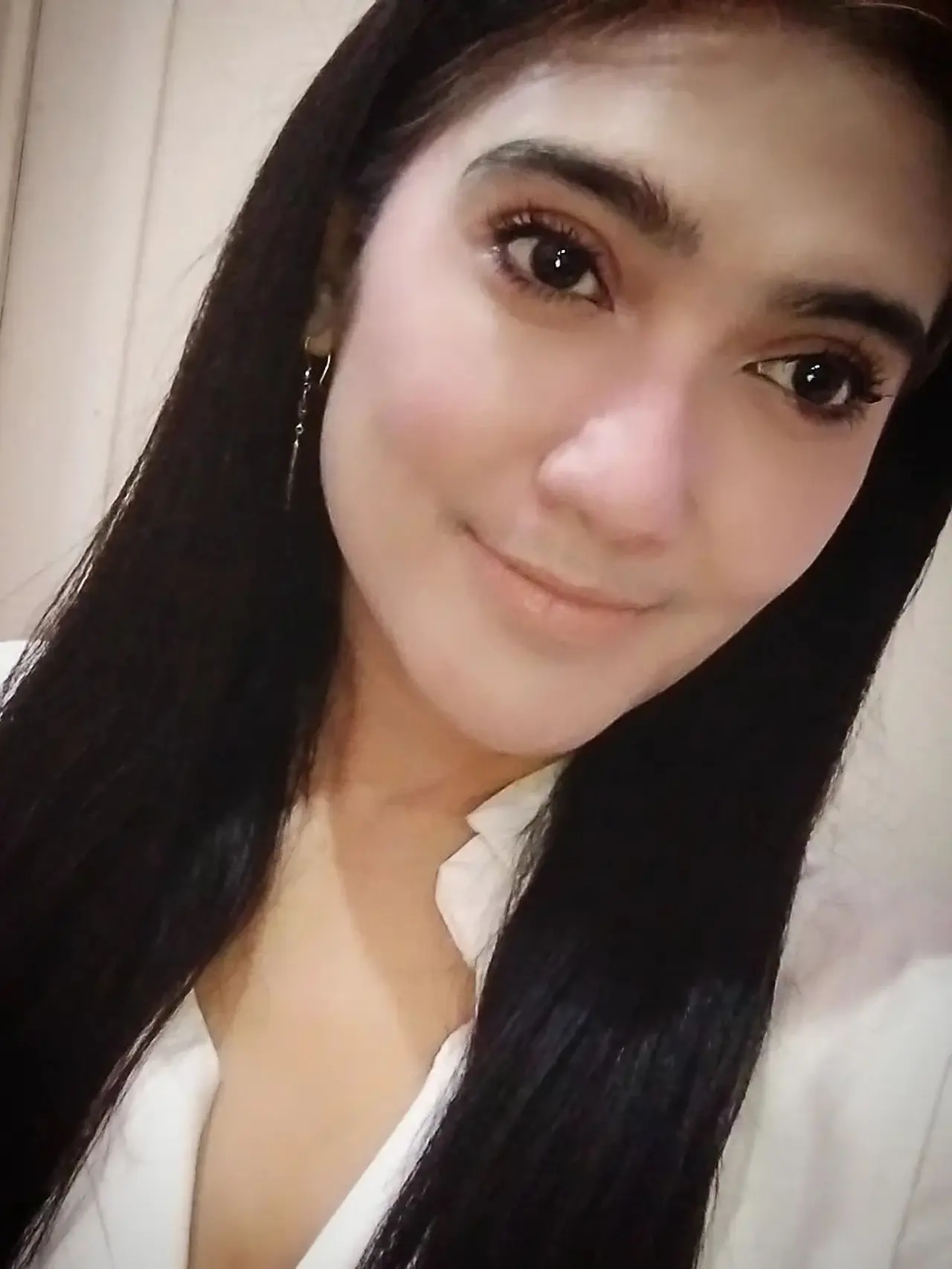 Dulu Dikenal Sebagai Ratu Drama Kolosal, 10 Potret Terbaru Revi Mariska ...