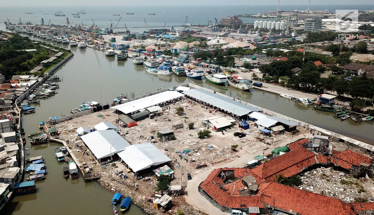 FOTO: Mengintip Shelter Kampung Akuarium dari Ketinggian - Foto ...