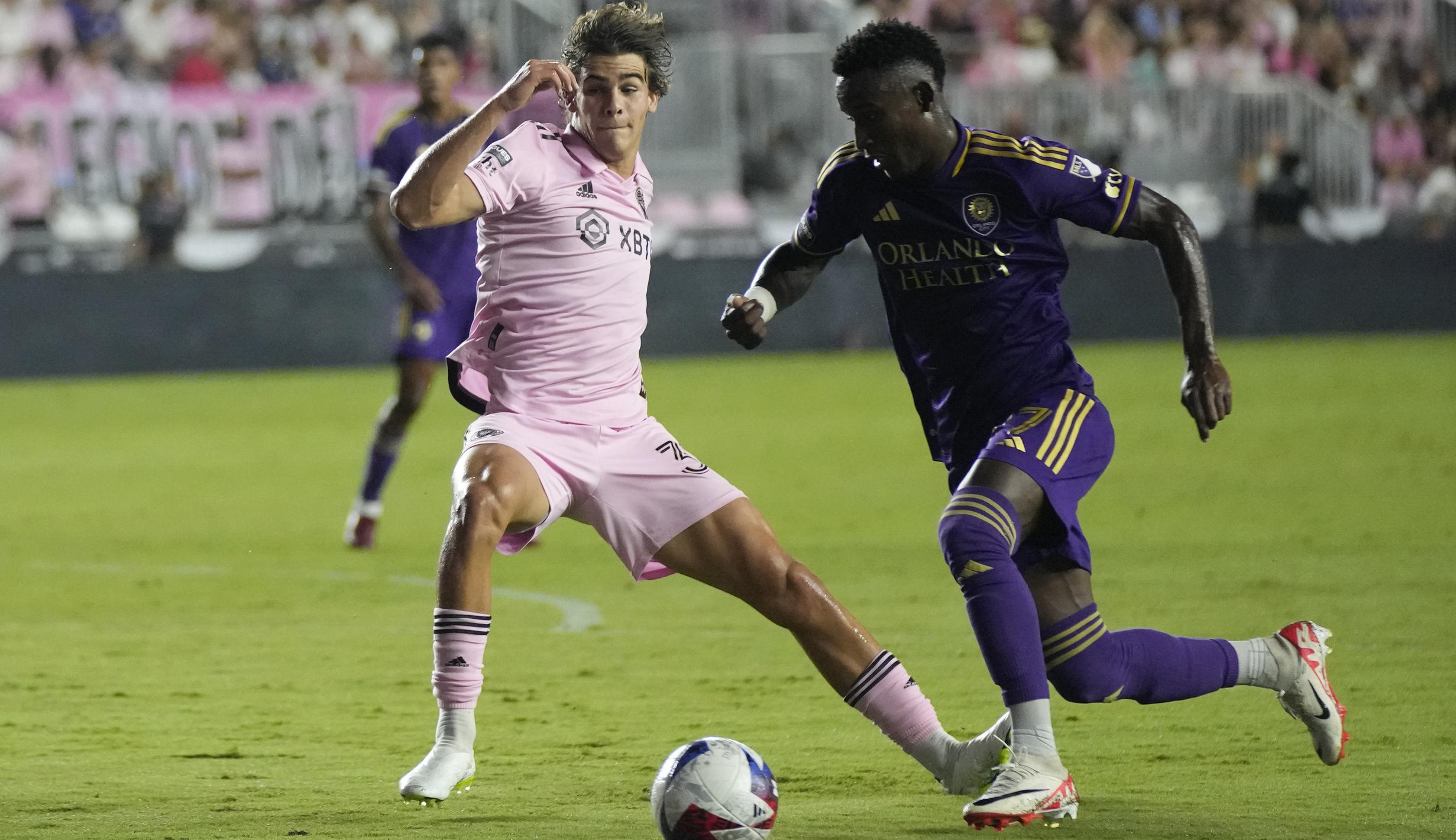 Lionel Messi Borong 2 Gol, Inter Miami Sikat Orlando City