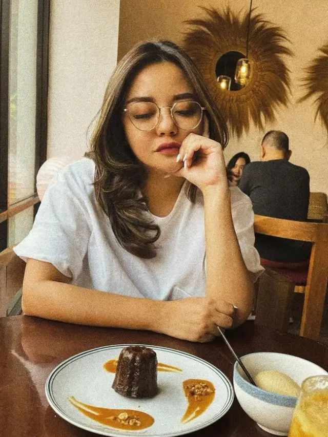 Profil dan Agama Gita Sinaga: Aktris Multitalenta dengan Ratusan Judul FTV - Citizen6 Liputan6.com