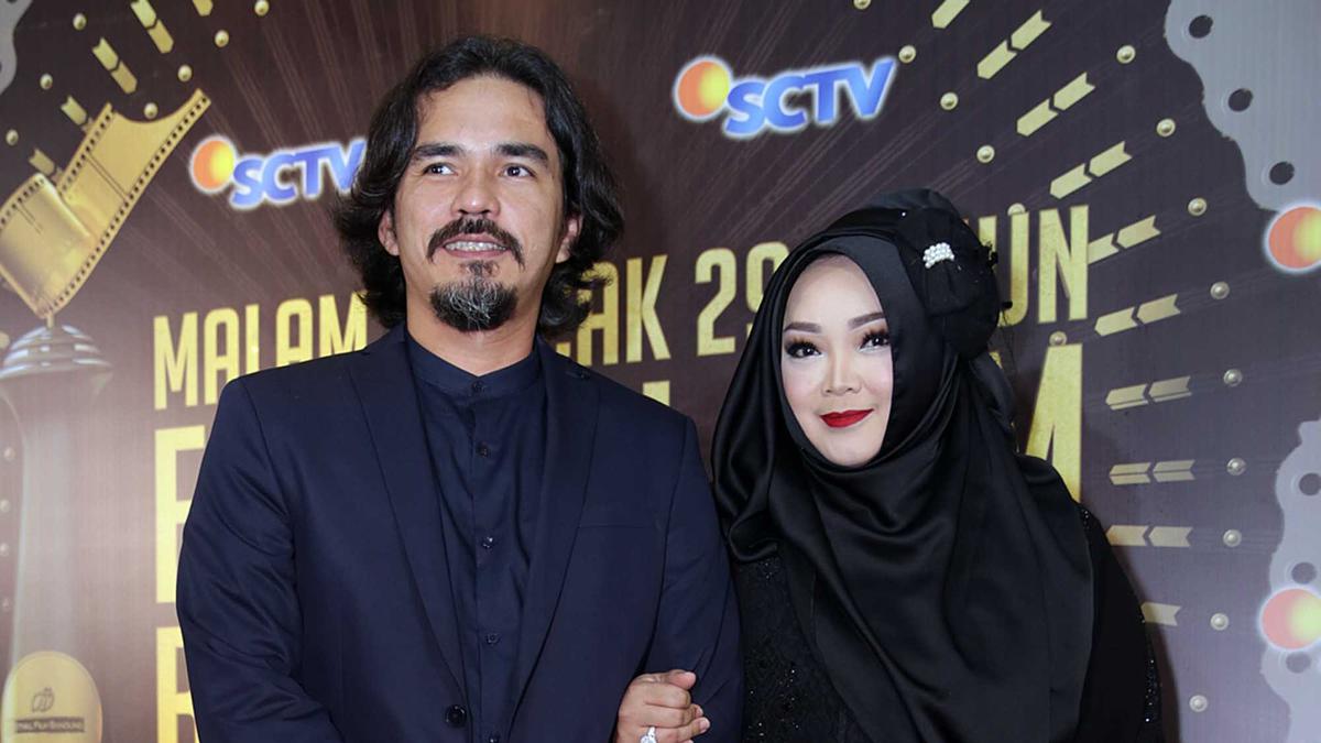 Teddy Syach Soal Ramadan Pertama Tanpa Rina Gunawan: Mungkin Saya Tak ...