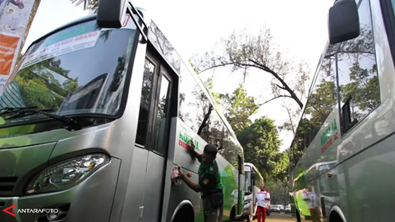 Pemprov DKI Luncurkan Kopaja AC Rute Baru Rabu Pagi - News Liputan6.com
