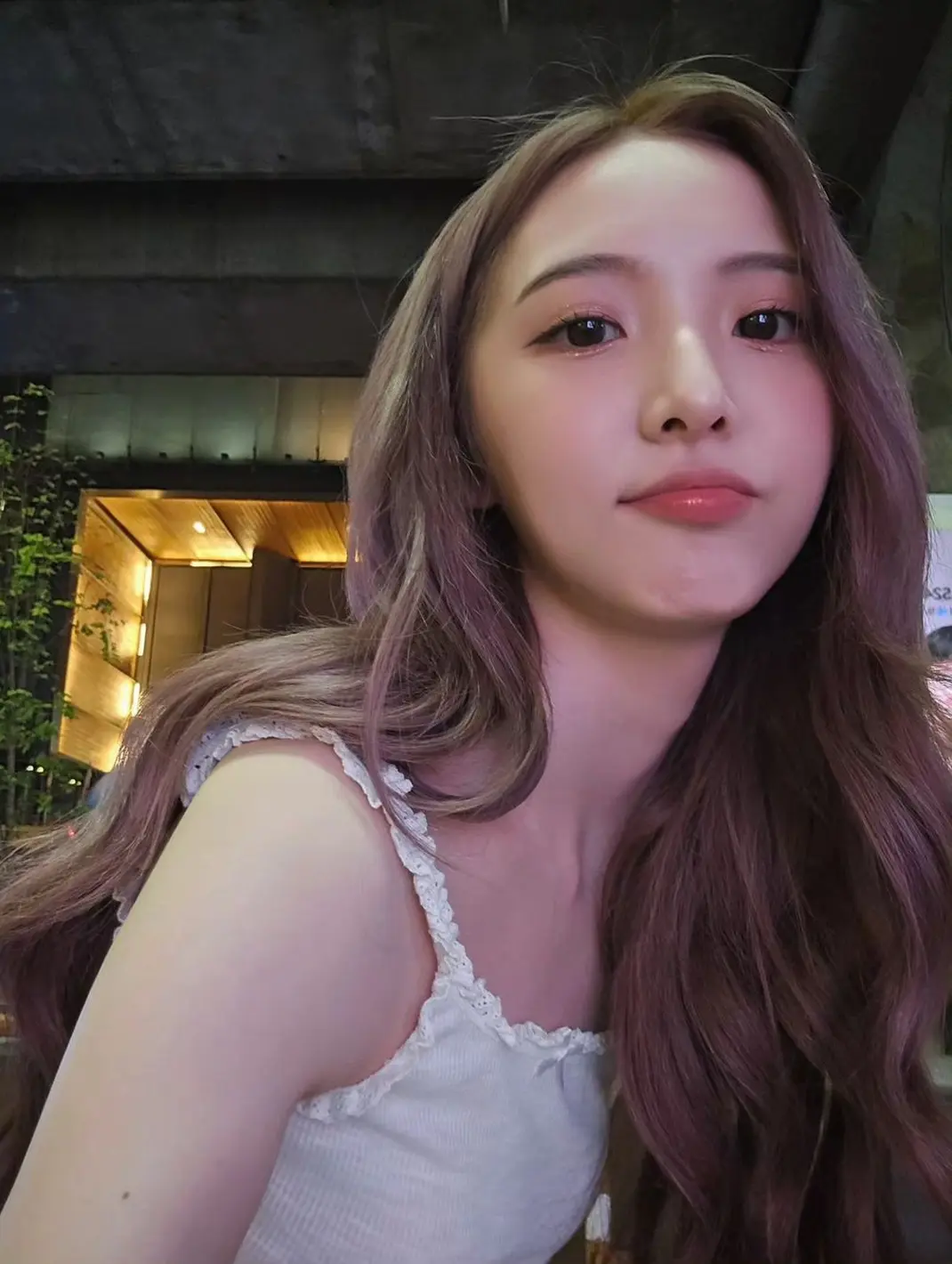 10 Potret Visual Penuh Pesona Nene Pornnapan yang Dikonfirmasi ...