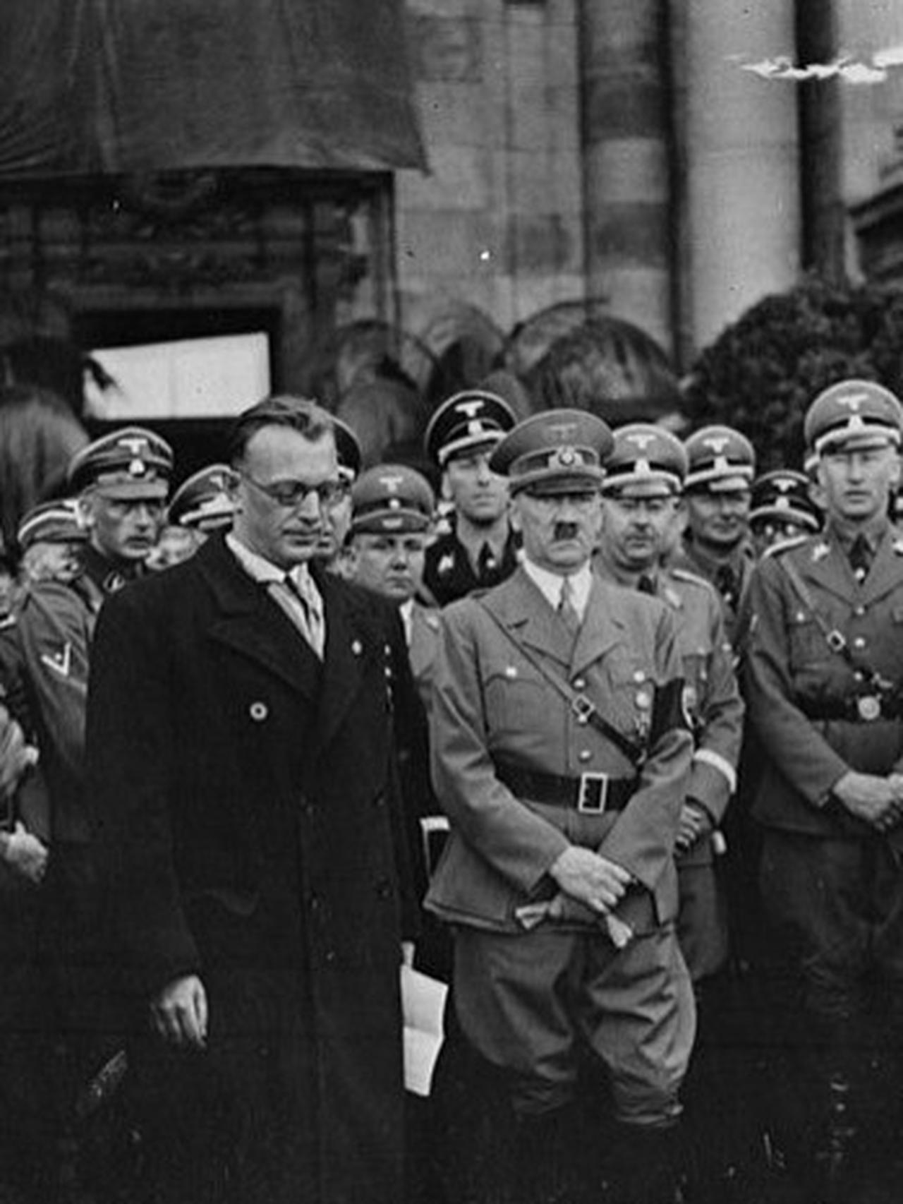 Profil Adolf Hitler sang Diktator Jerman, Pernah Punya Impian Jadi Seniman