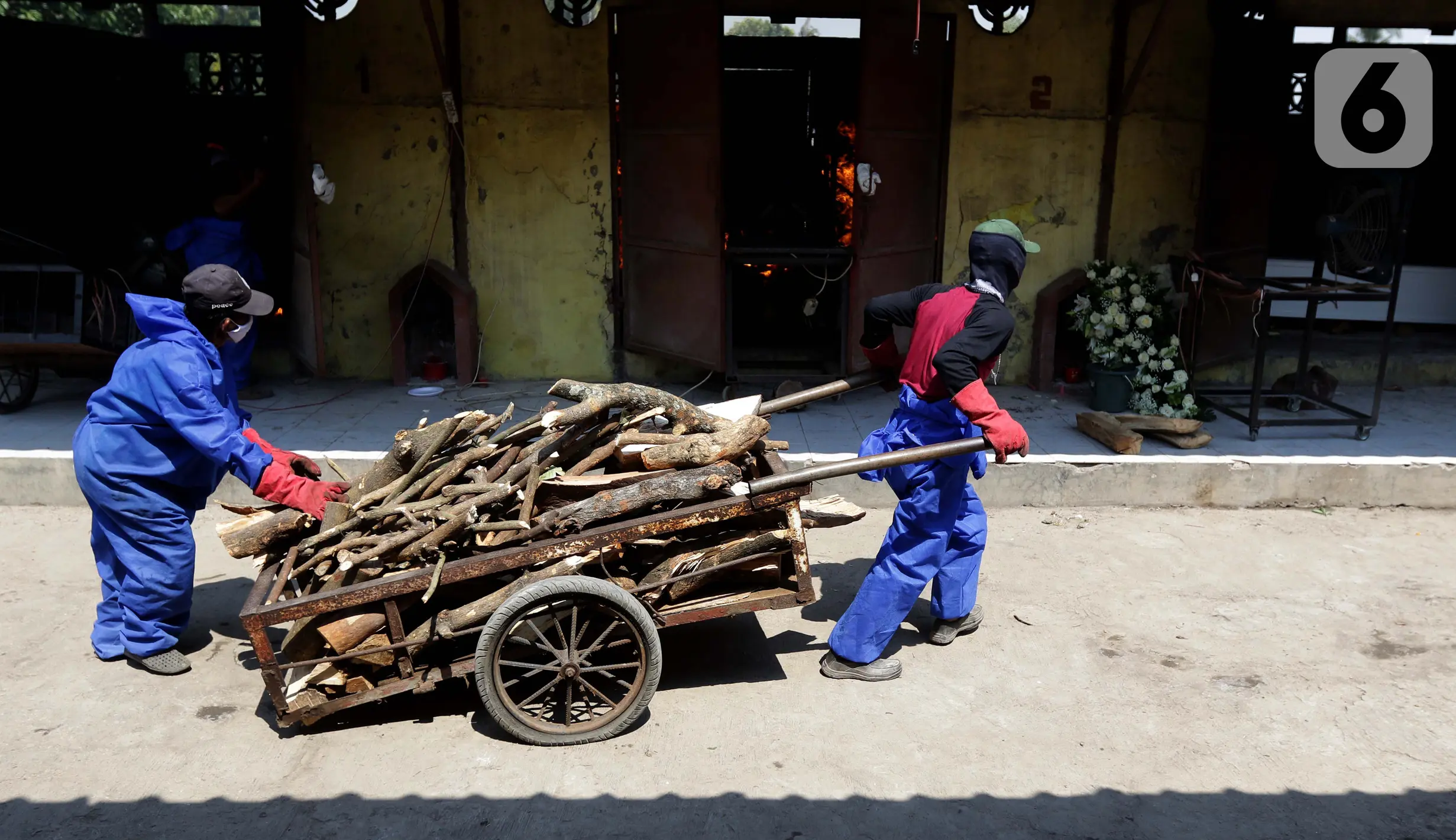 FOTO: Melihat Lebih Dalam Proses Kremasi Jenazah di Krematorium ...