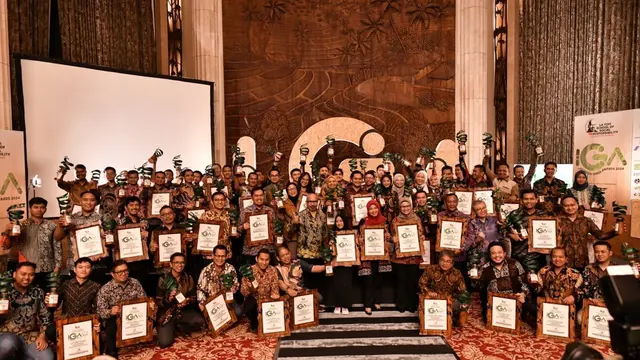Pertamina Patra Niaga Borong 57 Penghargaan di Ajang Indonesia Green Award 2024 - Bisnis ...
