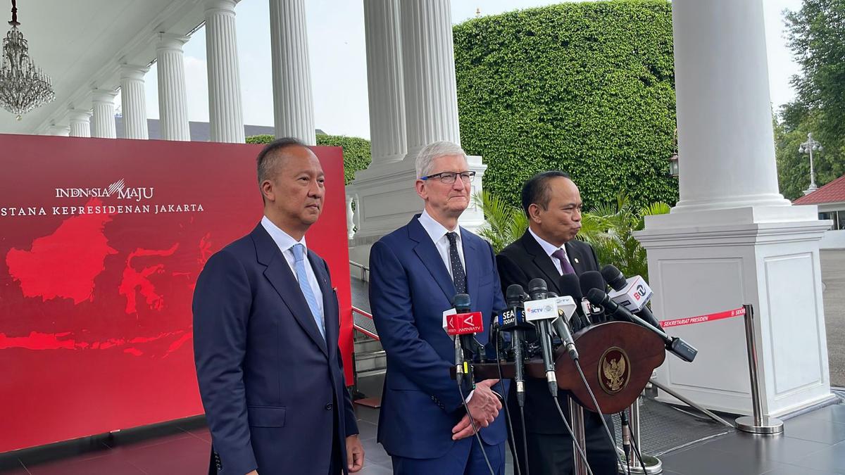 Bertemu Jokowi, CEO Apple Tim Cook Siap Bangun Pabrik di Indonesia - Bisnis Liputan6.com