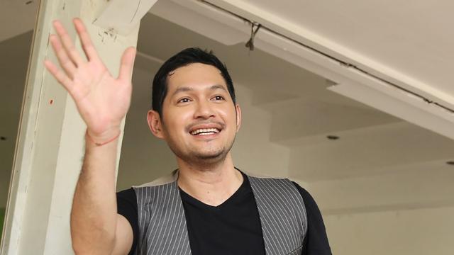 Profil, Agama dan Potret Evan Sanders Aktor Populer di Serial Ikatan ...