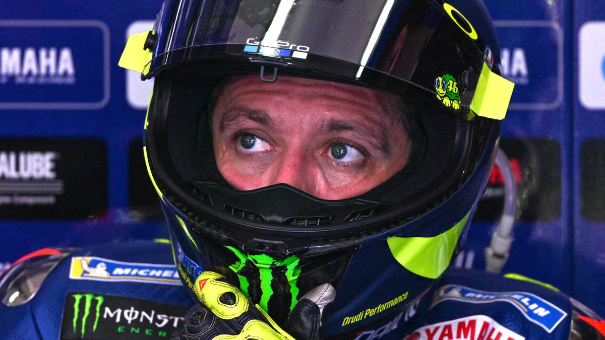 Valentino Rossi Ungkap Perbedaan Rider Senior dan Rookie - MotoGP Bola.com