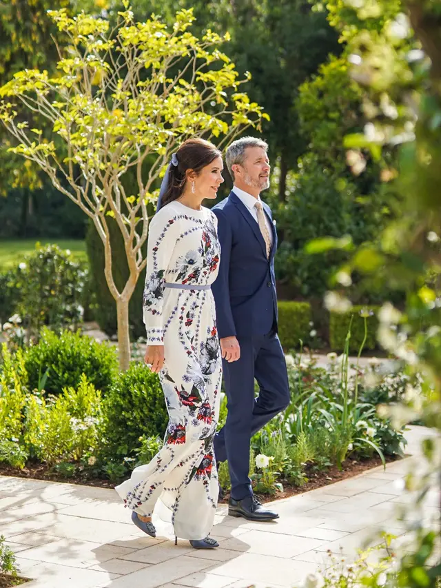 8 Potret Tamu Royal Wedding Yordania 'Bertabur' Bangsawan, Ada Kate ...