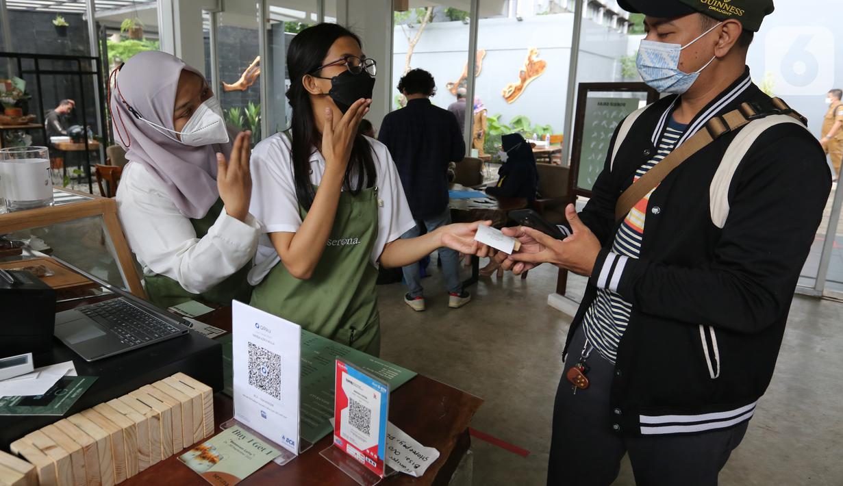 FOTO: Menikmati Kopi di Kafe Tuna Rungu Serona - Foto Liputan6.com