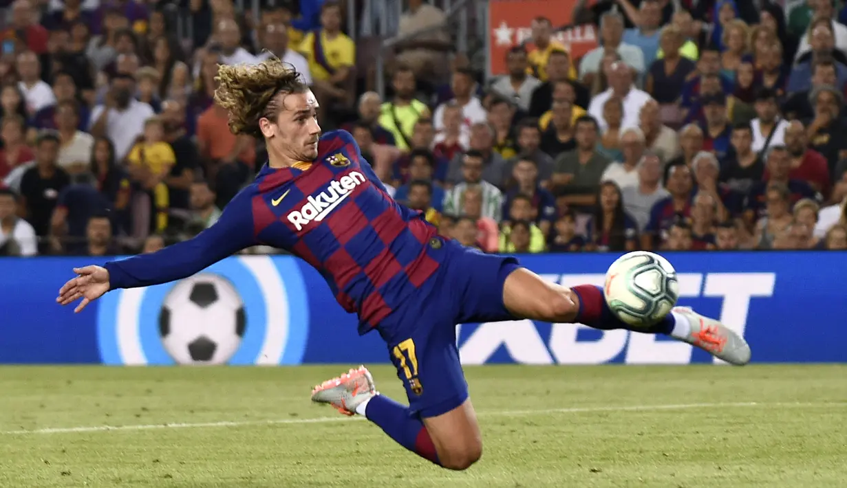 FOTO: Aksi Antoine Griezmann Saat Barcelona Tekuk Real Betis - Foto ...