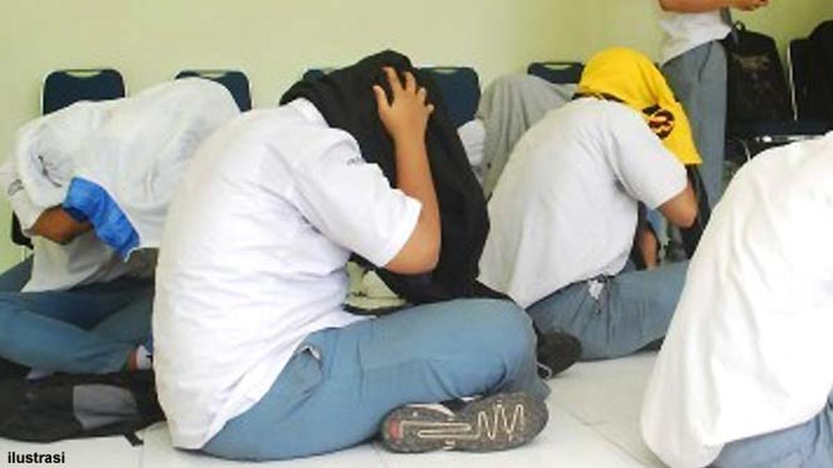Puluhan Siswa Bolos Sekolah Terjaring Razia - News Liputan6.com