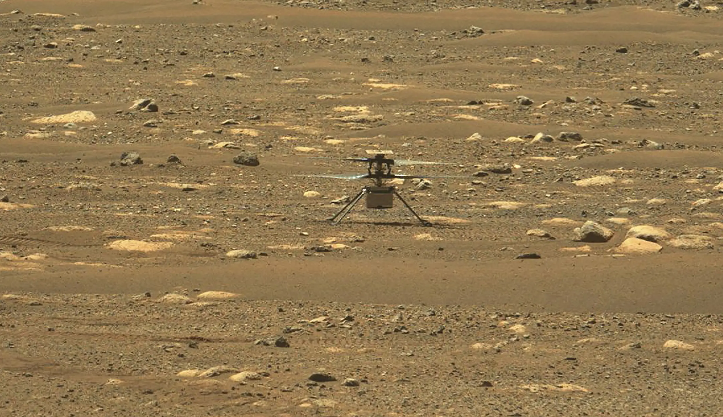 FOTO: NASA Sukses Terbangkan Helikopter Ingenuity di Mars - Foto ...
