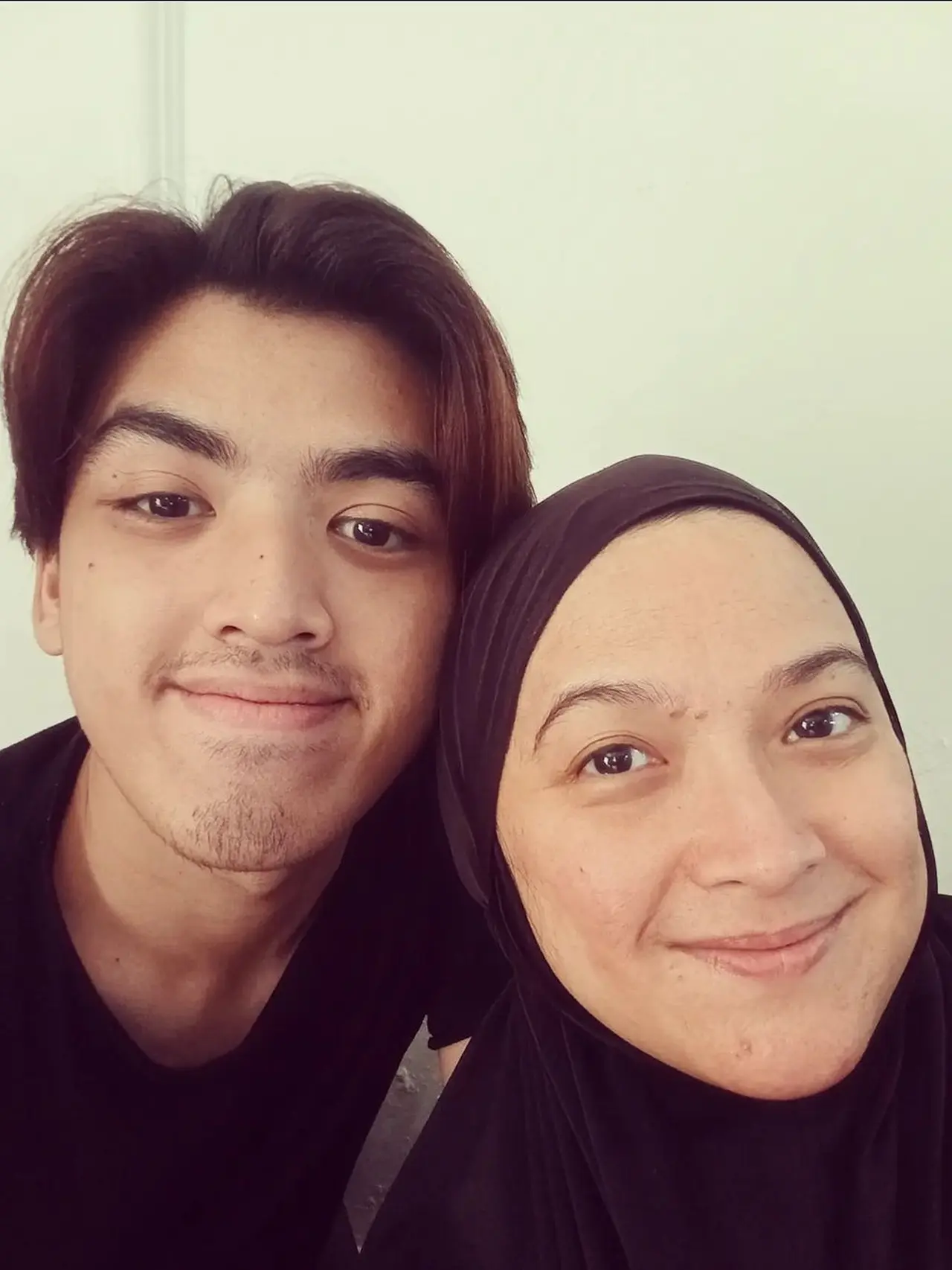 7 Potret Andhara Early dan Putra Sulung Bak Kakak Adik, Didukung Jadi ...